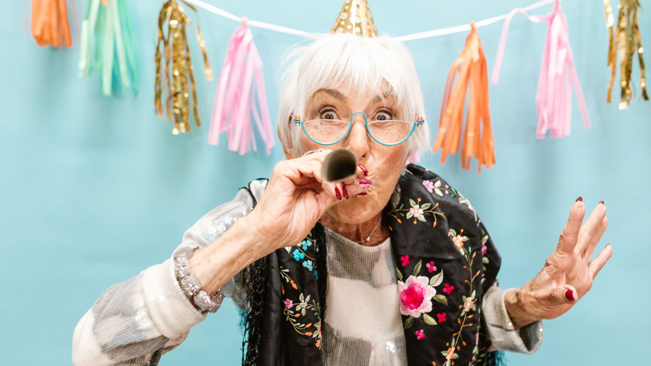 155 Inspirational Quotes for Elderly Women - JetSet Sidekick